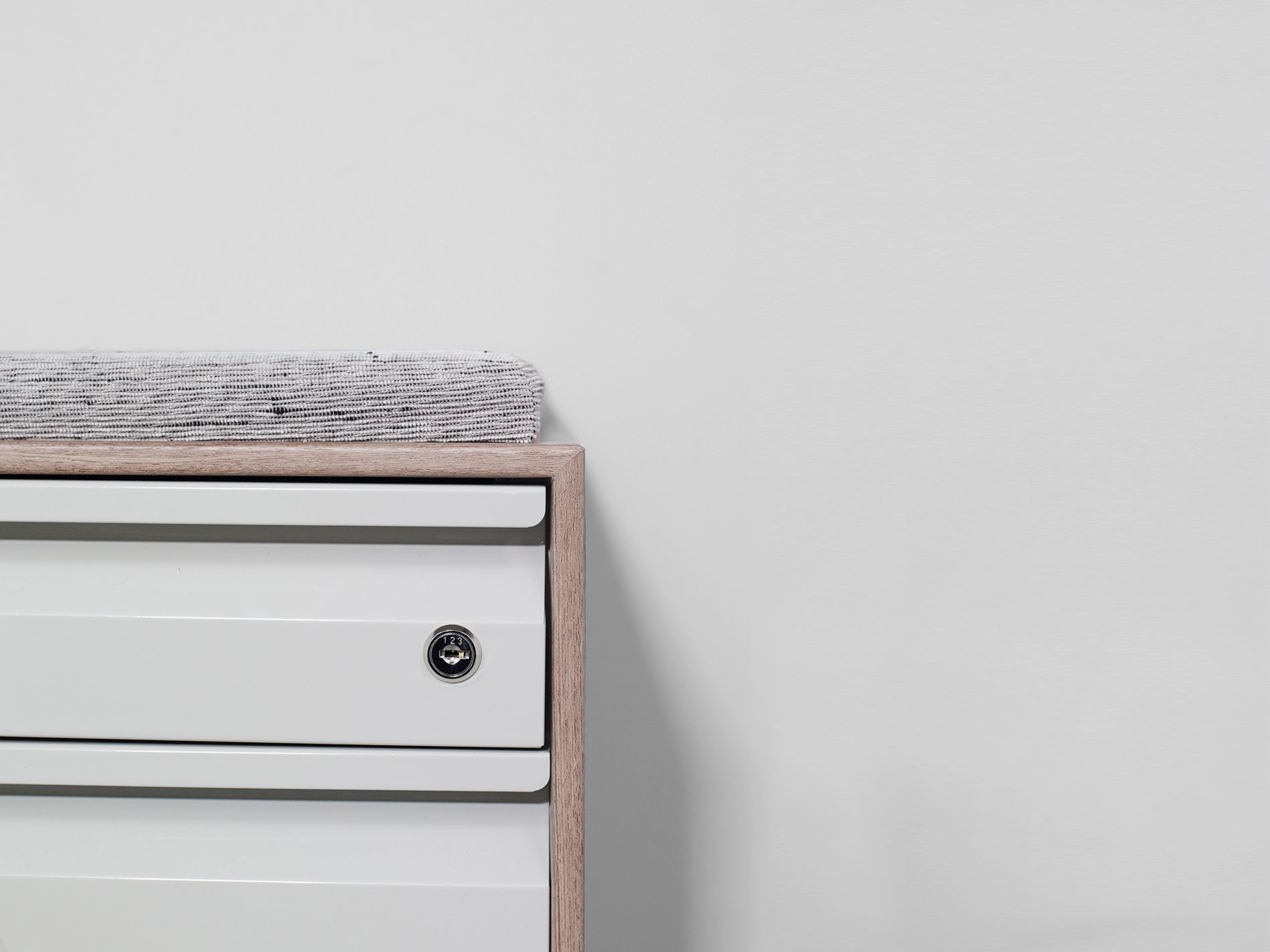 201˚(NIHYAKU - ICHI -DO) | CUBE – 201˚ ONLINE STORE